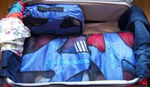 How to Pack Perfectly for a Flight: How I Pack My Suitcases