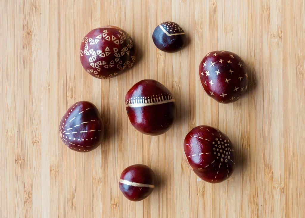 Doodled Chestnut Craft: How to Make DIY Fall Decor for Less • Sara Laughed